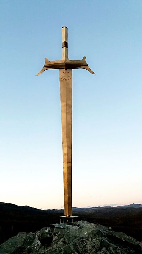 Skënderbeu në Llap, vendoset shpata e heroit kombëtar në fshatin Revuqë ...